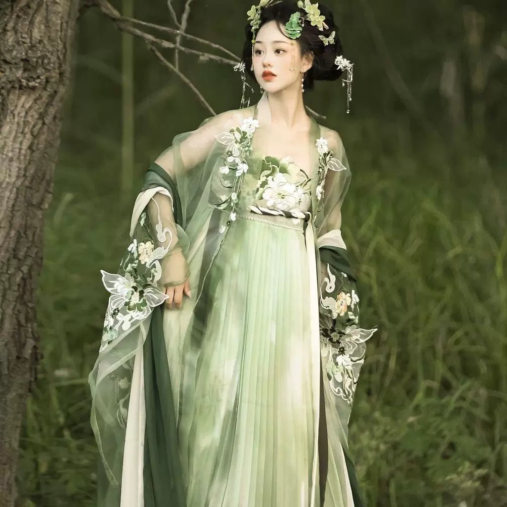 hanfublue-and-white-jadetang-chest-length-skrithanfublue-and-white ...